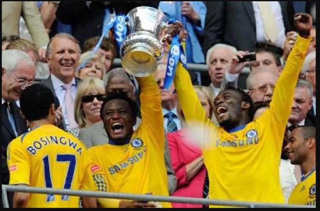 Obi Mikel: "Essien est une puissante machine qui n'a jamais été ...