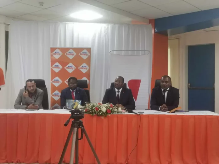 Bénin: avec Moov Money, retirez désormais de l'argent au GAB UBA sans ...