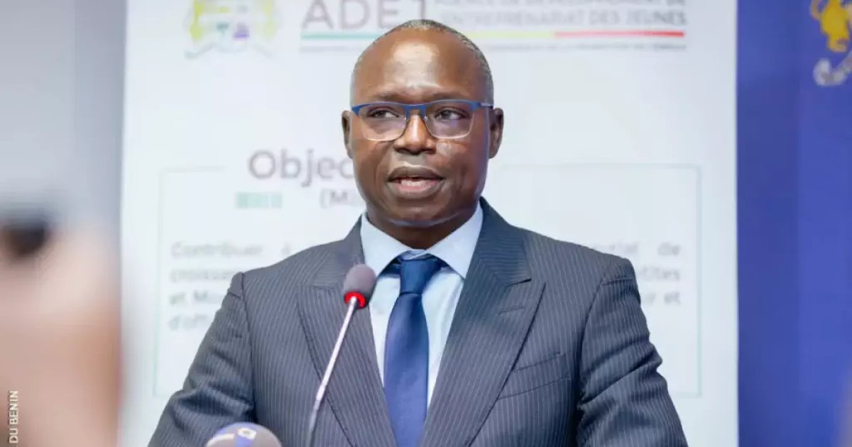 Limogeage de Paulin Akponna: le gouvernement réagit, la Présidence ...